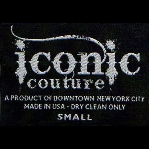 Iconic Couture | Tops | Iconic Couture Kiss Tshirt | Poshmark